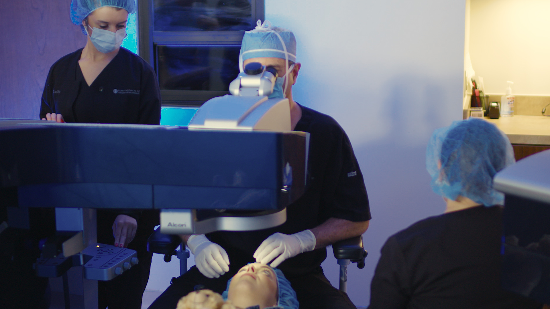 Are you a candidate for LASIK? - Dr. Kerry Solomon